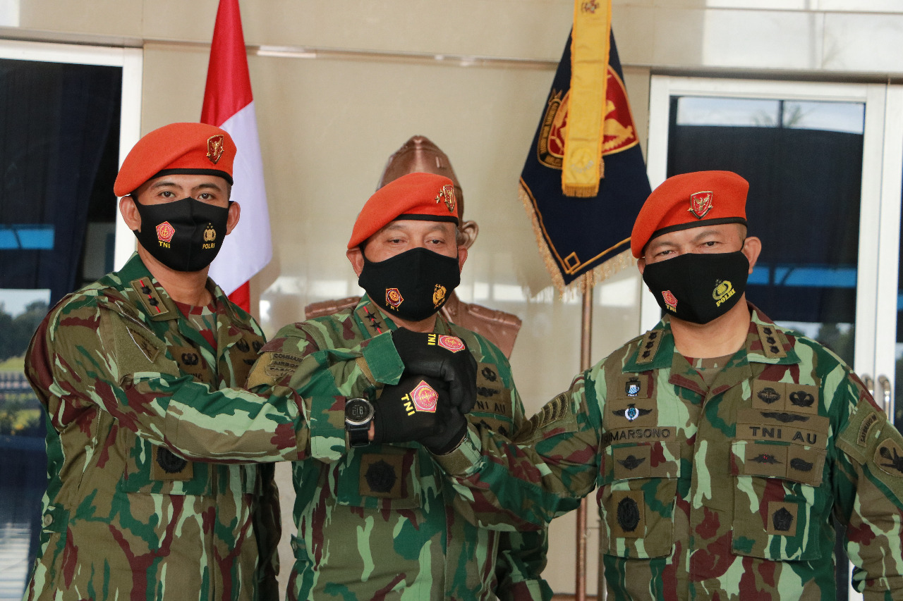 Dankorpaskhas Pimpin Sertijab Dansat Bravo90 Paskhas TNI – Kempalan.com