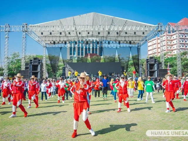Pekan Raya Mahasiswa UNESA 2024 Ada Career Fair hingga Konser Dewa-19 ...